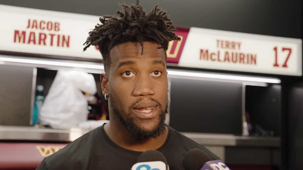 Inside the locker room | DE Jacob Martin