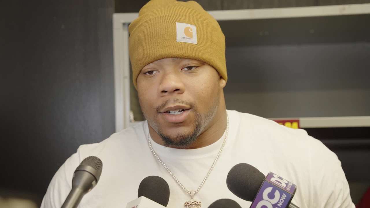 Inside the locker room | DT Daron Payne