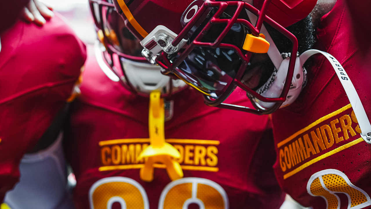 PHOTOS | Commanders vs. Raiders, Week 3 pregame