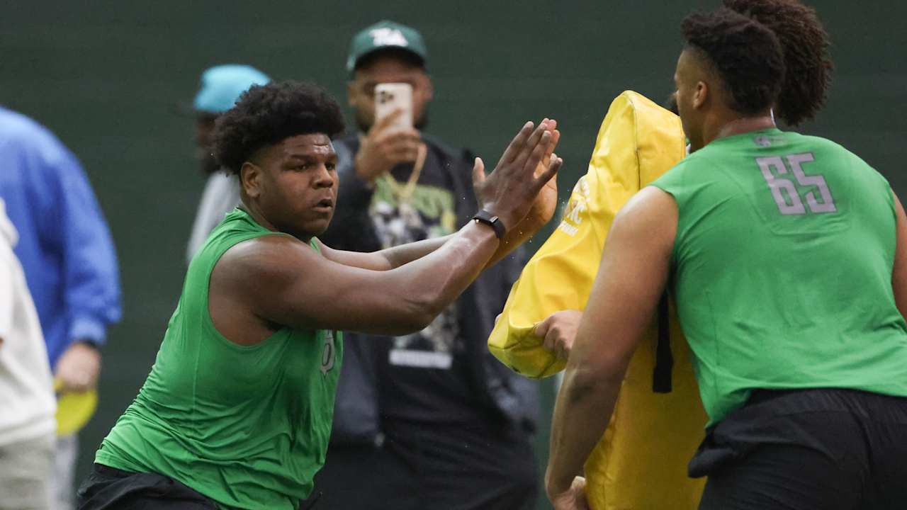 2025 NFL Draft Grades | Commanders commended for taking 'top tier' OT ...