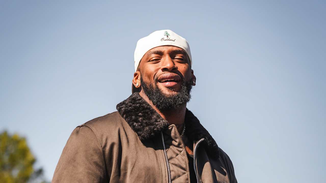 PHOTOS | Commanders vs. Panthers, Week 7 arrivals