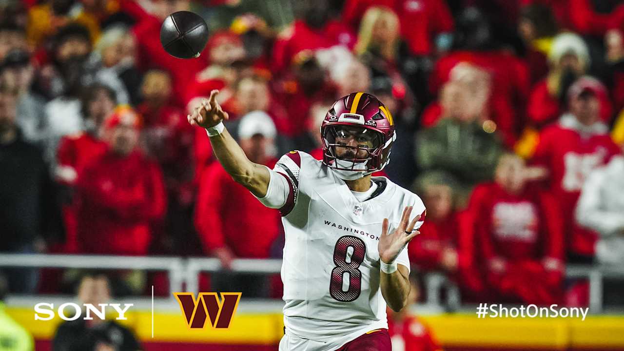 PHOTOS | Commanders vs. Chiefs, Week 8