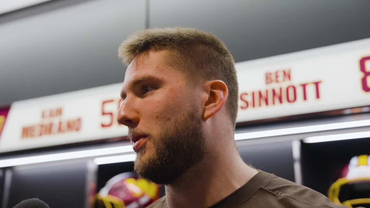 Inside the locker room | TE Ben Sinnott