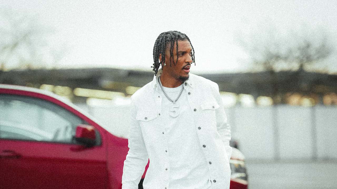 PHOTOS | Commanders vs. Seahawks, Week 9 arrivals