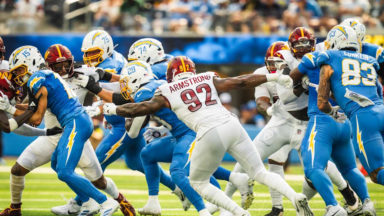 Smoot: Dorance Armstrong 'gets after the passer relentlessly'