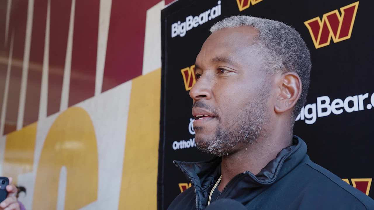 WR coach Bobby Engram | Oct. 17