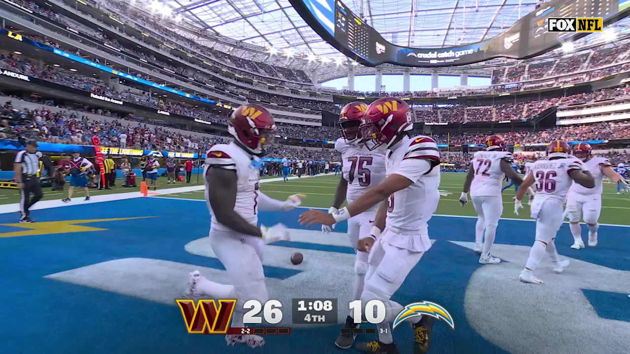 Commanders's top plays vs. Chargers Week 5