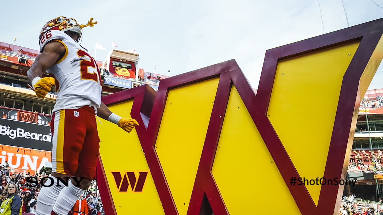 PHOTOS | Commanders vs. Cowboys, Week 17