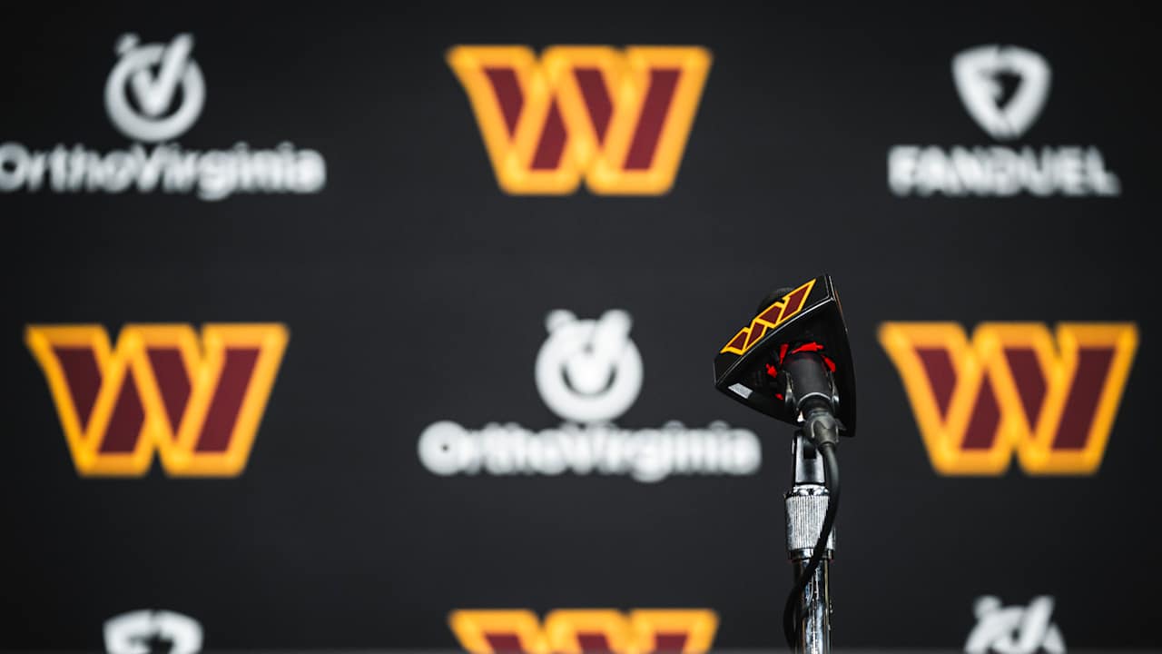 Commanders' PR staff selected as PFWA's Pete Rozelle Award winner