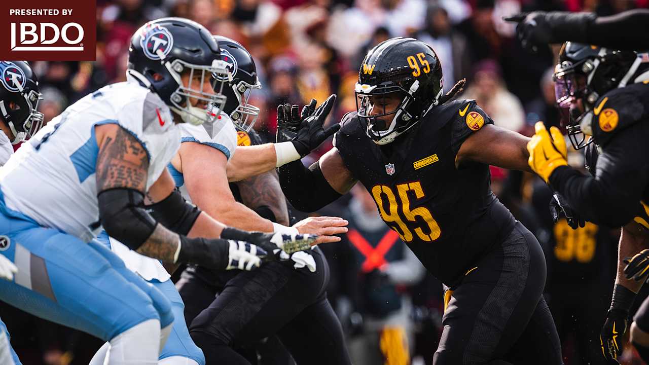 Commanders-Titans Stats & Snaps