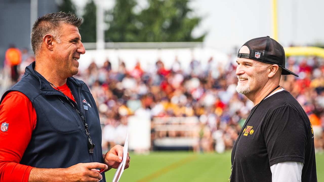 PHOTOS | Commanders square off vs. Patriots