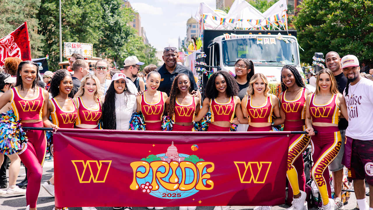 PHOTOS | Commanders Join DC Pride Parade with Team DC
