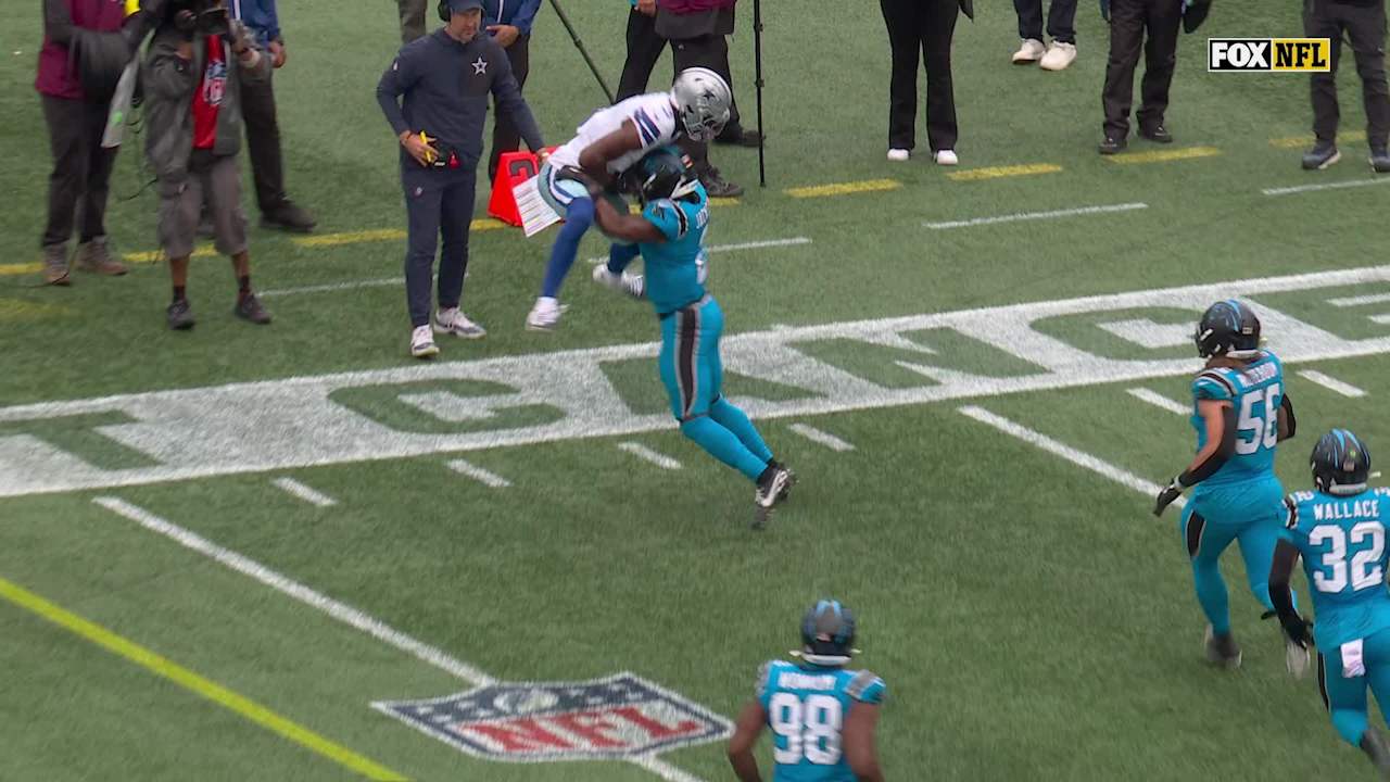 Pickens' hurdle attempt doesn't go as planned on 8-yard gain vs. Panthers