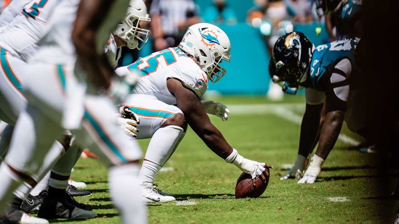 Game Day Photos: Miami Dolphins vs. Jacksonville Jaguars