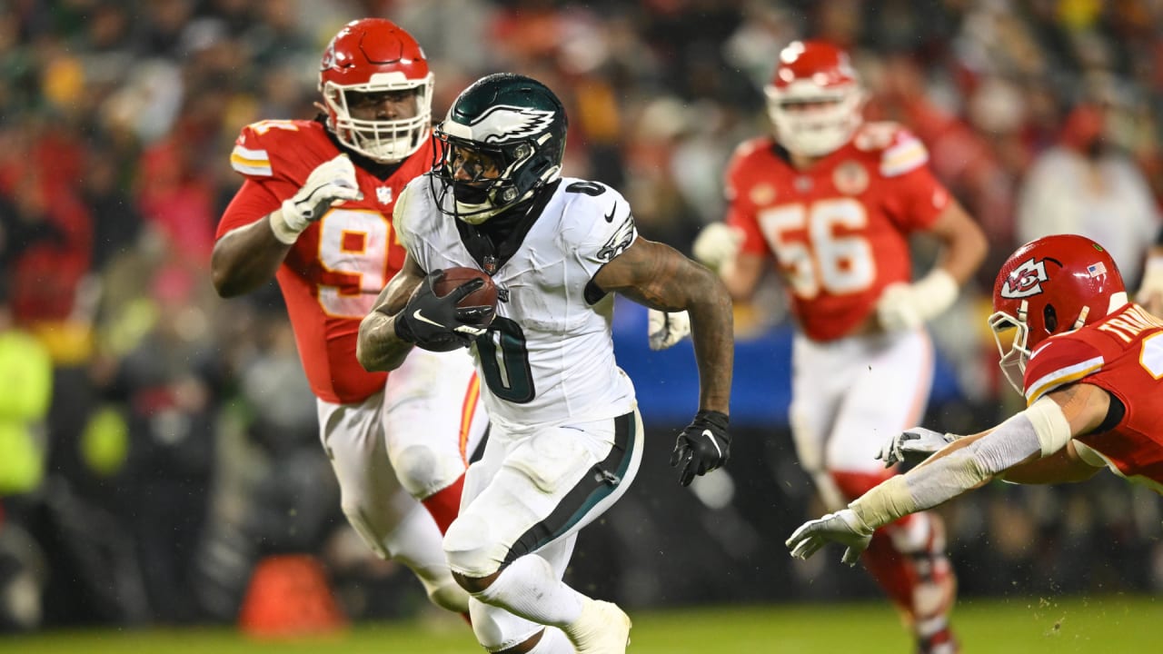 Highlight: D'Andre Swift rushes for a 35-yard gain vs. Kansas City Chiefs