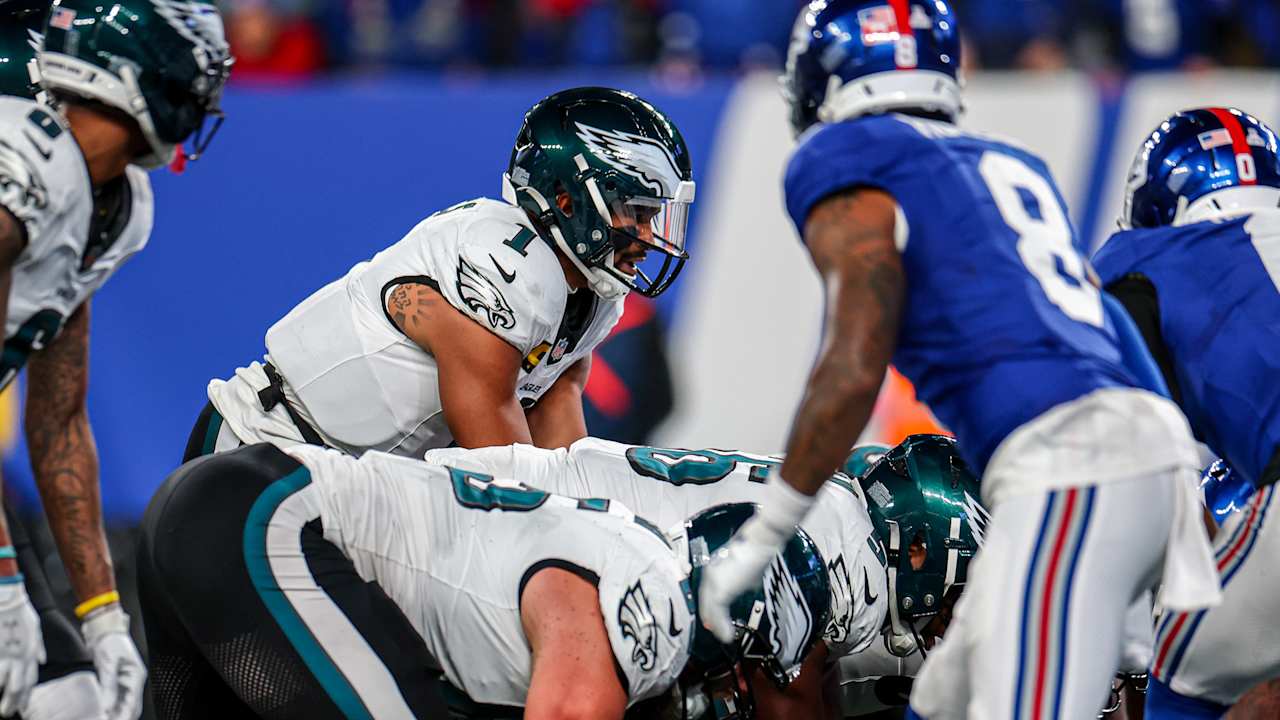 Highlight: Jalen Hurts' Tush Push TD gives Eagles lead in second quarter