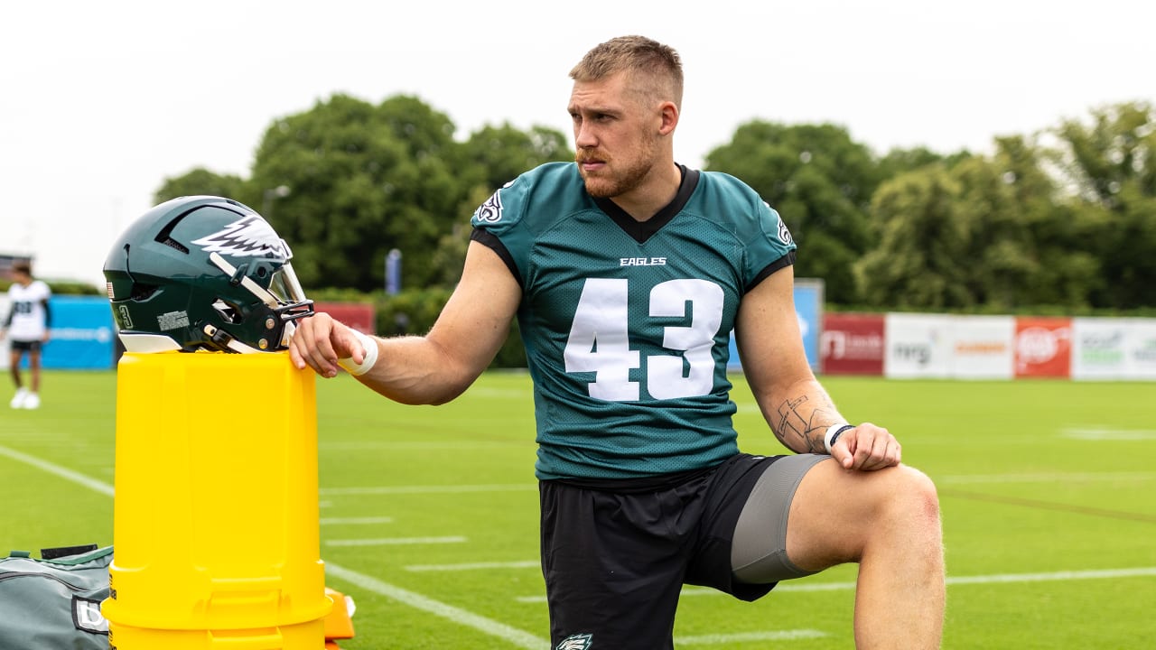 Roster Move: Eagles waive TE McCallan Castles with an injury designation