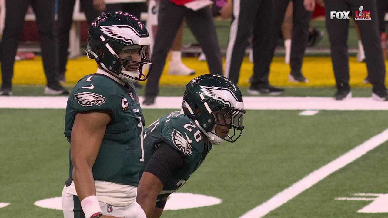 Highlight: Jalen Hurts' back-shoulder delivery to A.J. Brown goes for ...