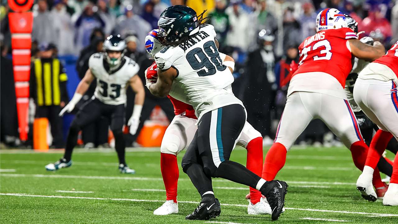 Highlight: Jalen Carter engulfs Josh Allen to notch his third sack of ...