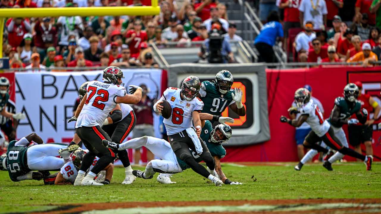 Highlight: Zack Baun's strip-sack of Baker Mayfield