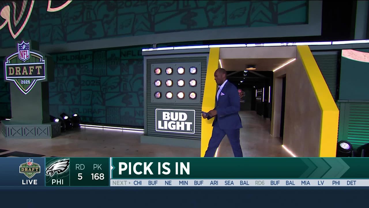 Watch: Eagles draft C/G Drew Kendall