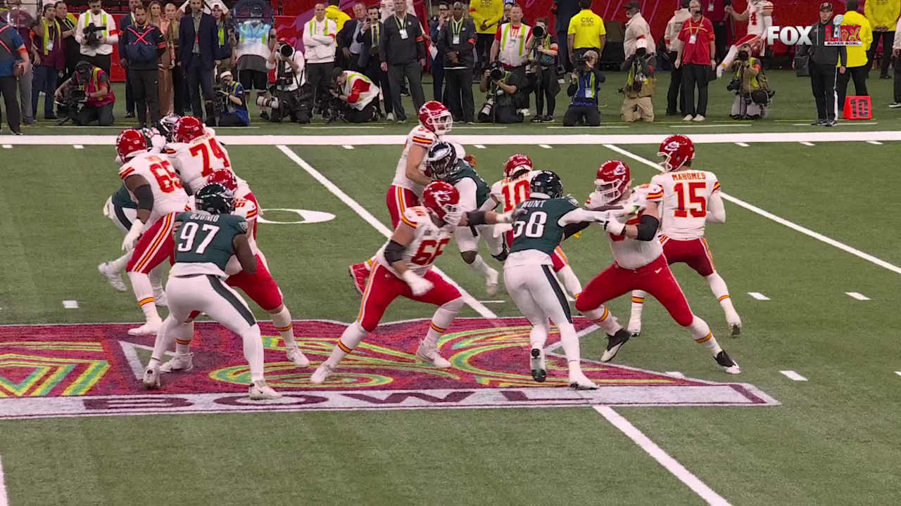 Highlight: Jalyx Hunt swarms Patrick Mahomes, producing Eagles' second ...