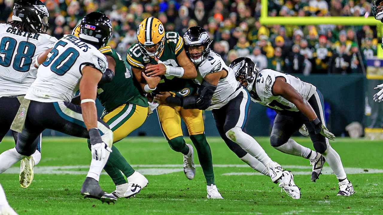 Monday Night Football: 10 takeaways from a marvelous defensive ...