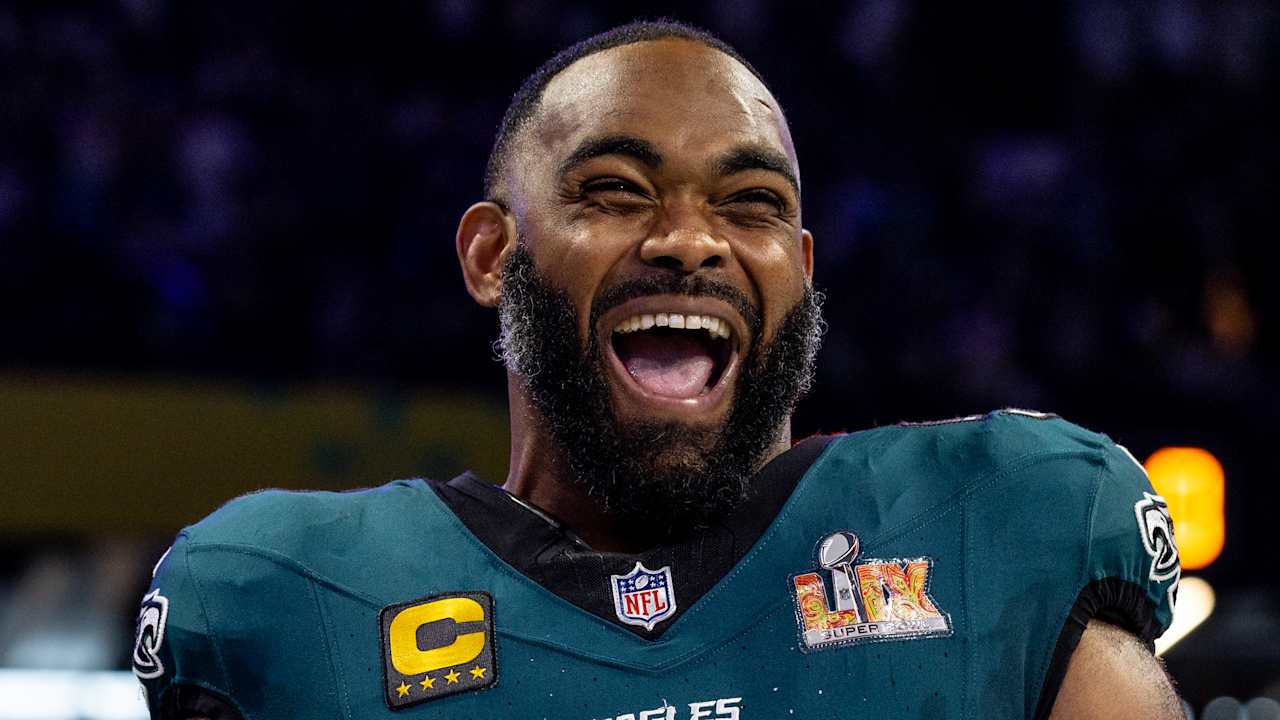 Highlights: Brandon Graham returns for 16th NFL season