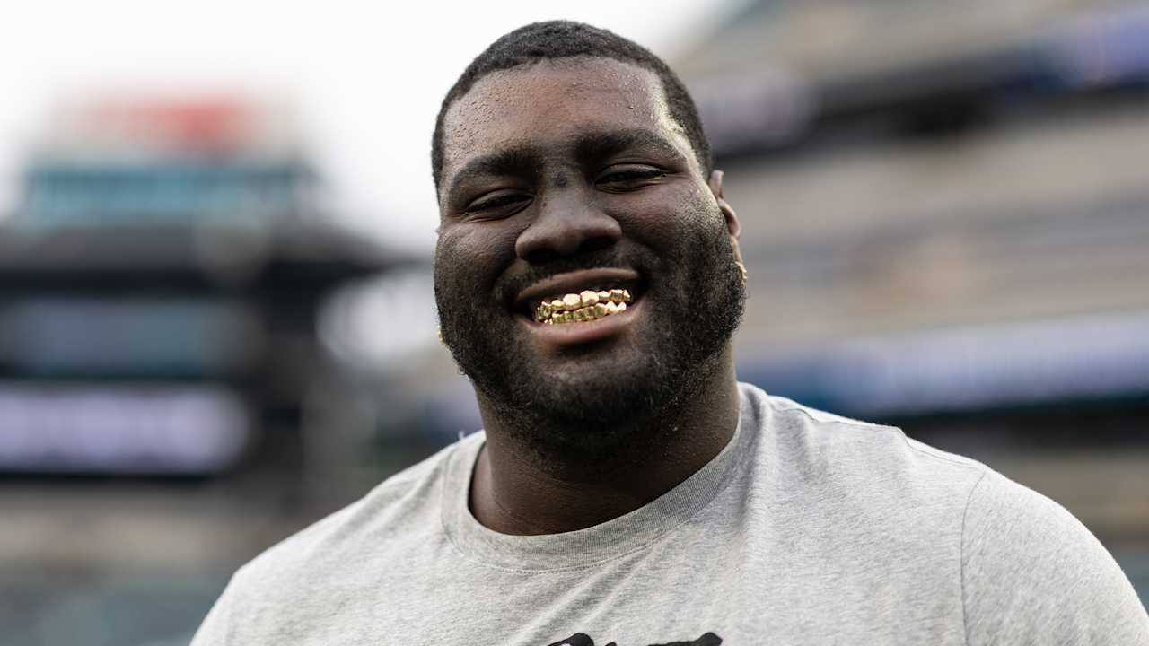 From Tackle to Guard: A Q&A with Mekhi Becton