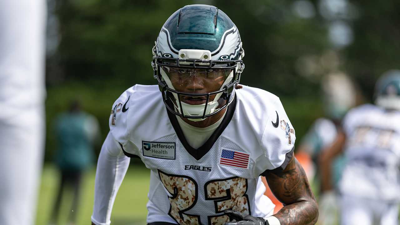 Eagles Training Camp Notebook: Don't forget about this cornerback