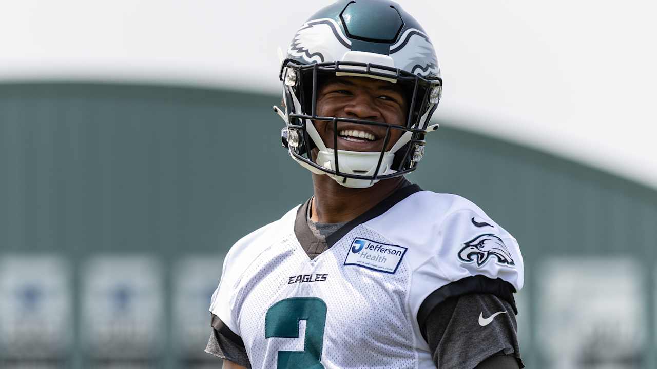 Eagles 2025 Training Camp Position Preview: Edge Rusher