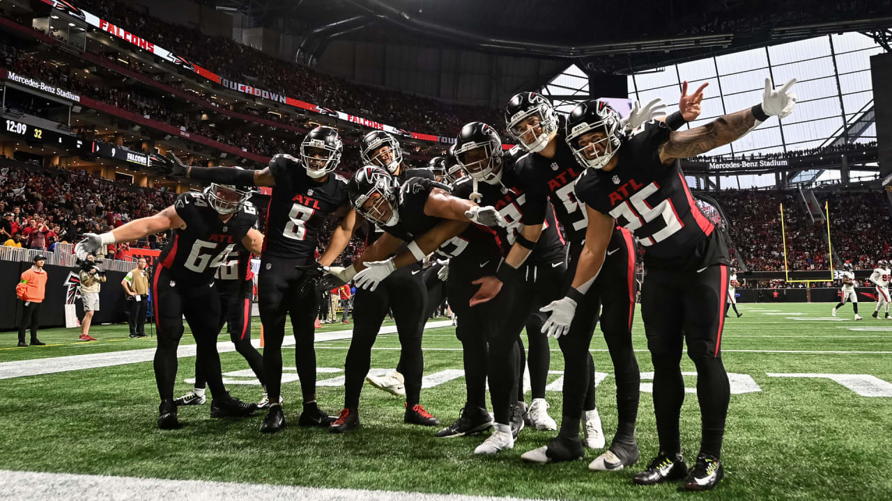 Game Photos | Week 14 Falcons vs Buccaneers