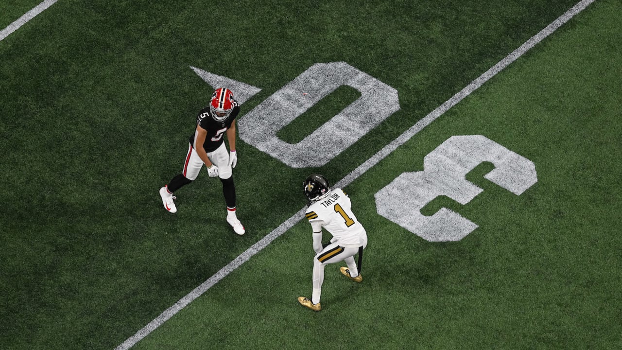 Can't-Miss Play: Drake London's marvelous diving grab nets 25-yard gain ...