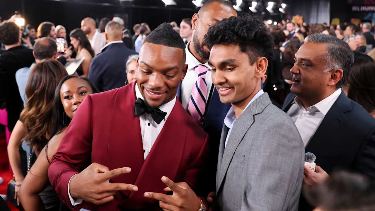 Photos | Atlanta Falcons on the Red Carpet at NFL Honors