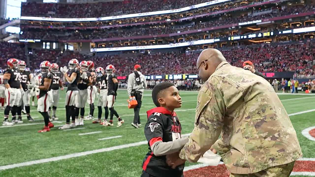 Sergeant Brown surprises his son with return from 9-month deployment ...