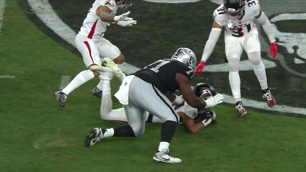 Falcons' force turnover vs. Mattison with fumble on Raiders' first possession