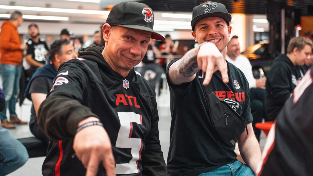 Woche 9: Große Atlanta Falcons Fan Experience in Frankfurt