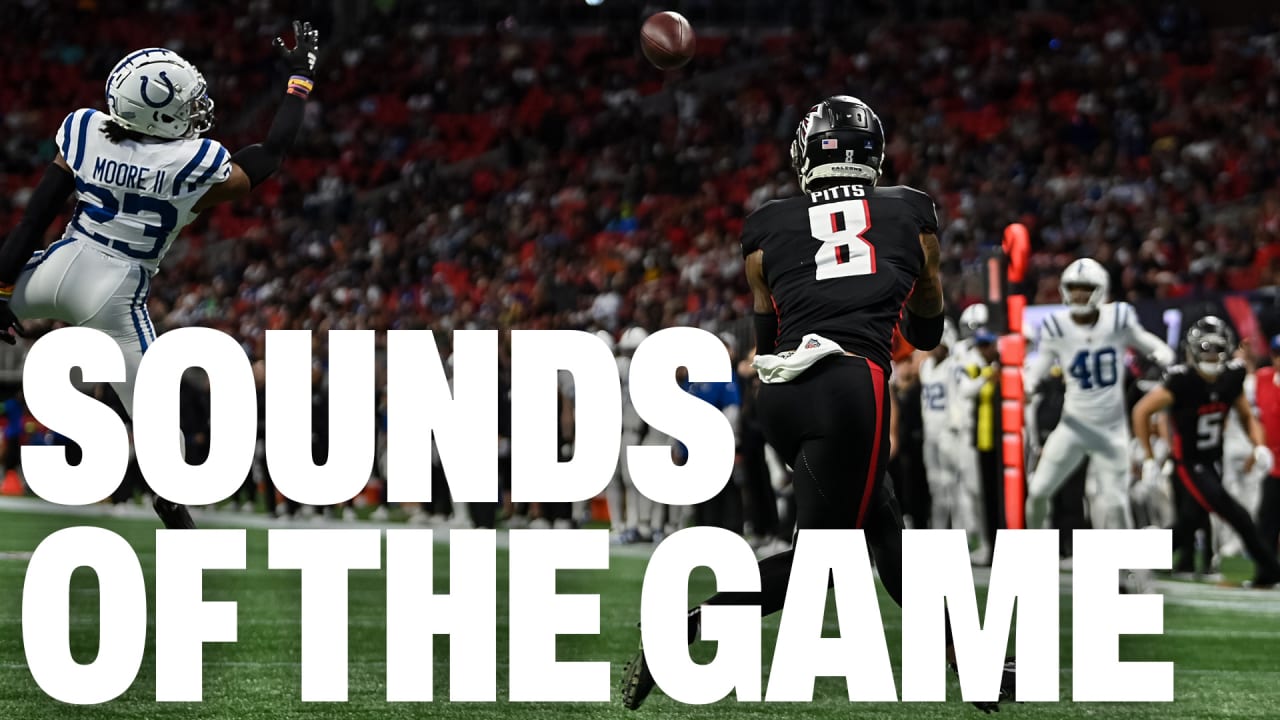 Sights and Sounds of a Christmas Eve game day at Mercedes-Benz Stadium