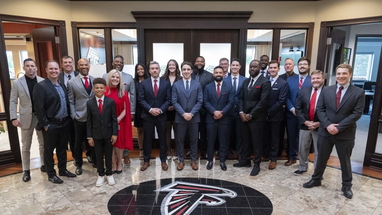 2024 Draft Pics | Team Behind the Draft