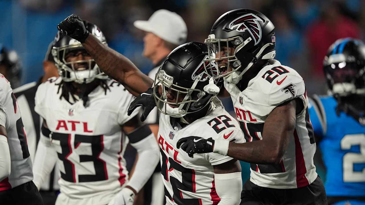 Clark Phillips makes clutch 4th quarter INT to seal Falcons victory