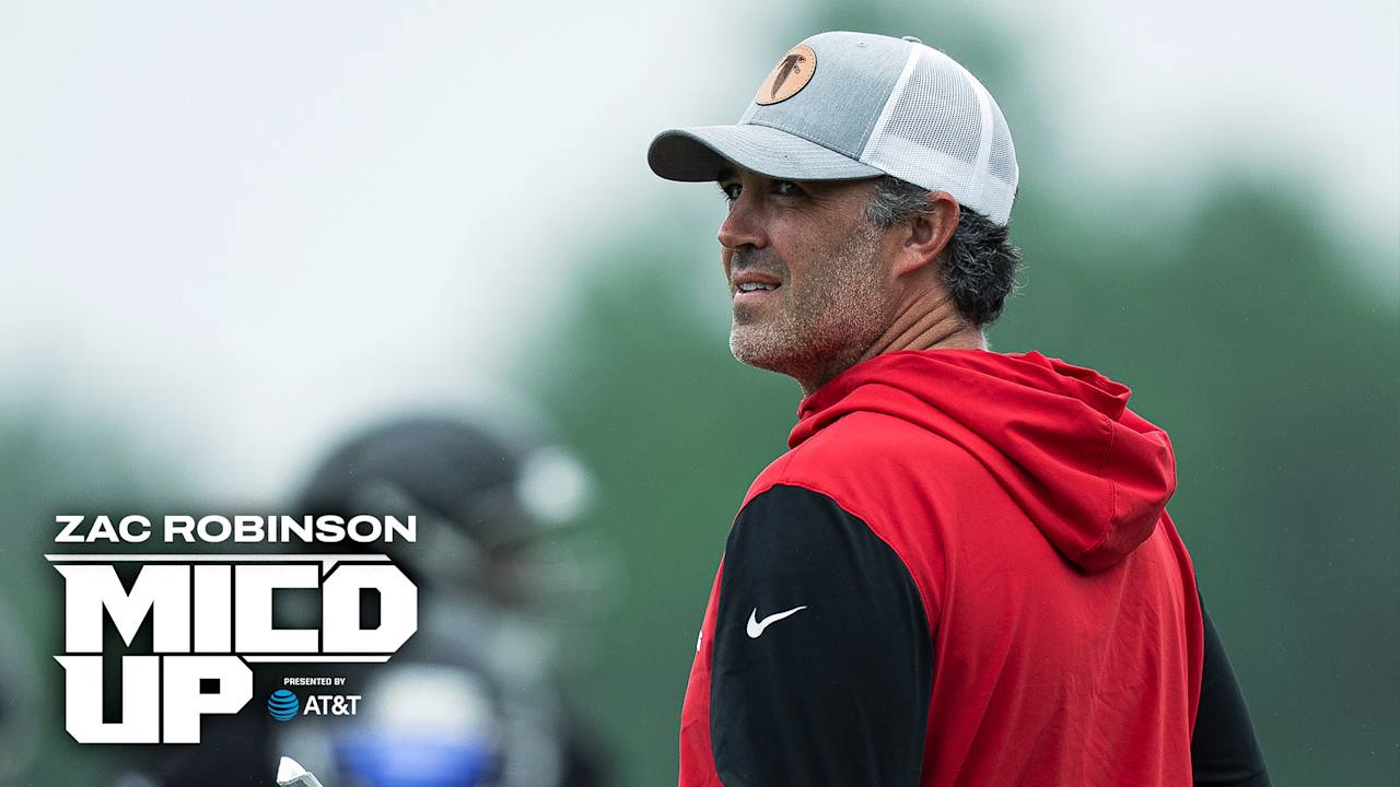 Offensive Coordinator Zac Robinson is Mic'd Up at AT&T Training Camp
