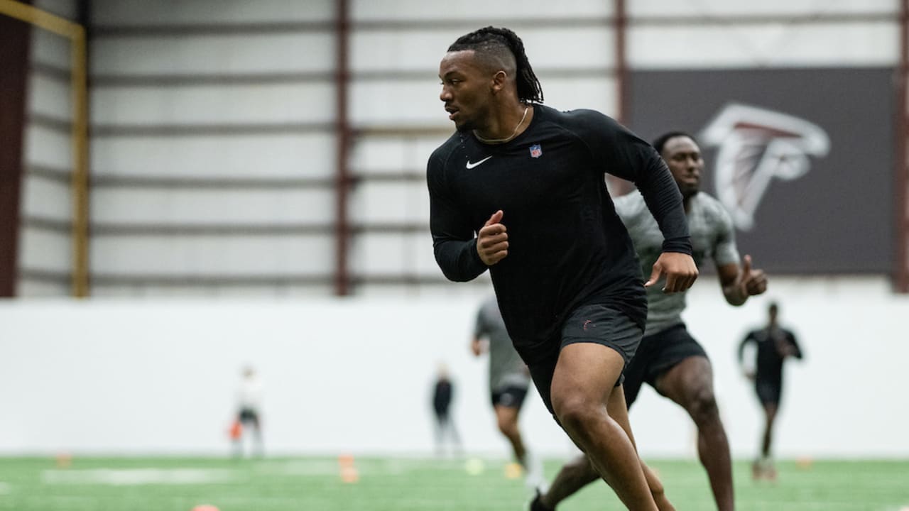 5 questions remain as Falcons’ offseason work comes to an end