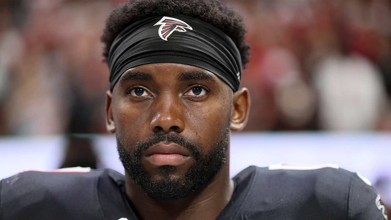 Falcons' LB plans after Divine Deablo injury