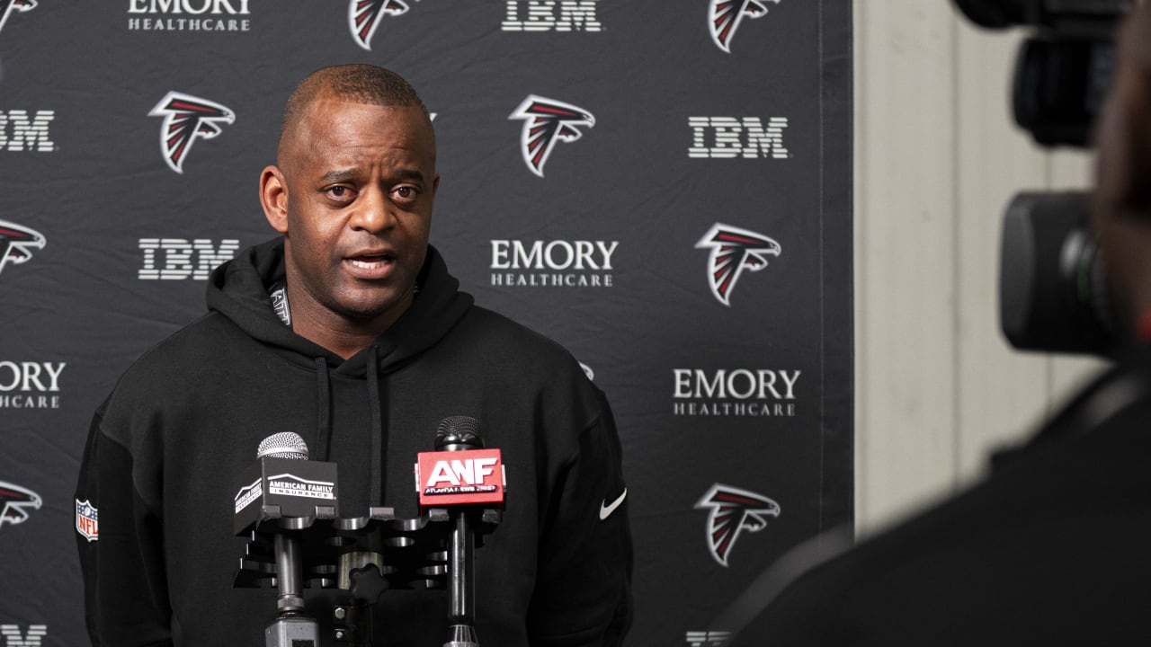 Ike Hilliard highlights Drake London when speaking on future of Falcons ...