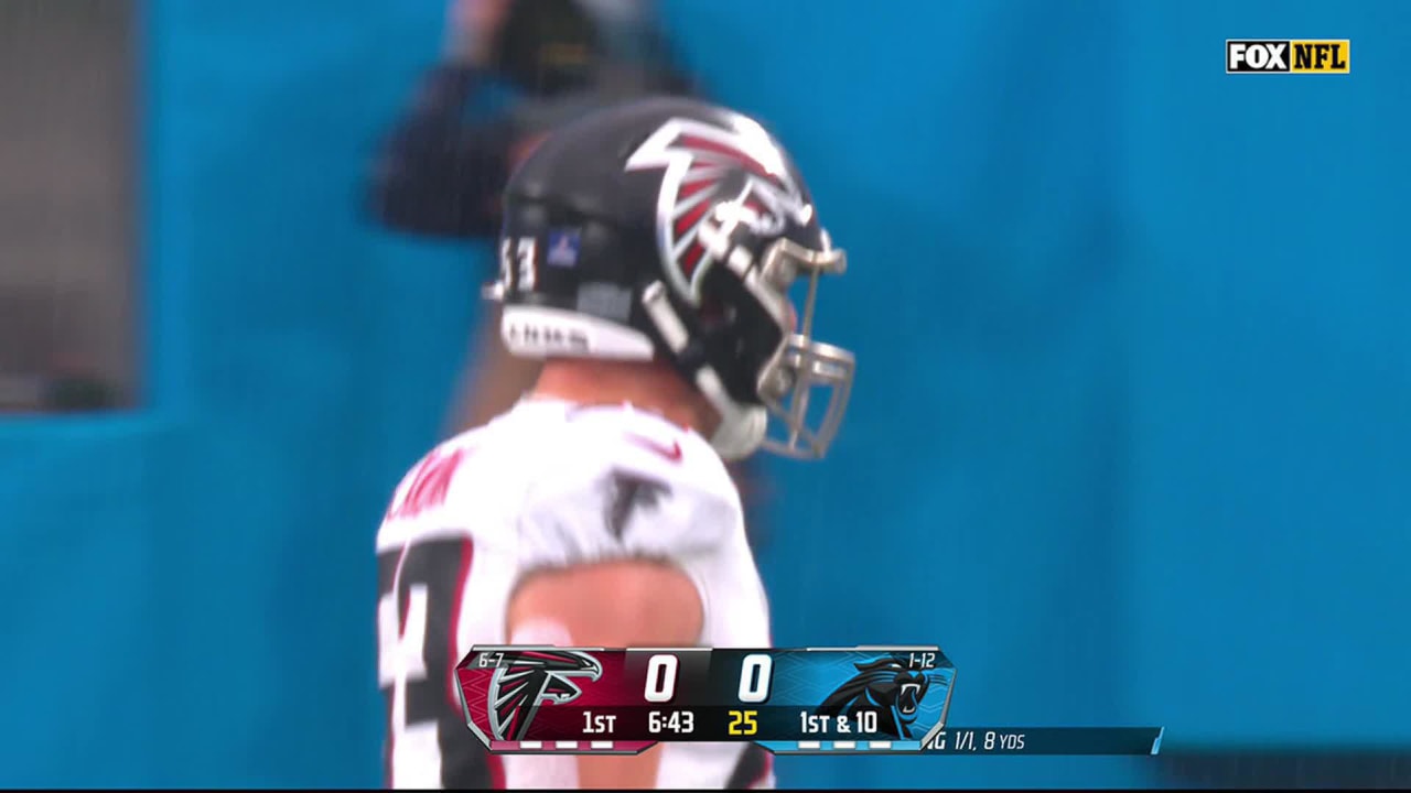 Falcons' defense responds with 4th-down stop