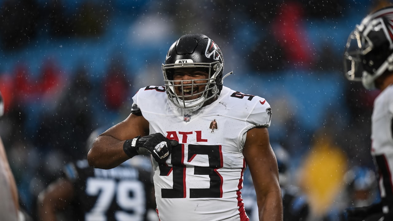 Calais Campbell registers third-down sack of Bryce Young
