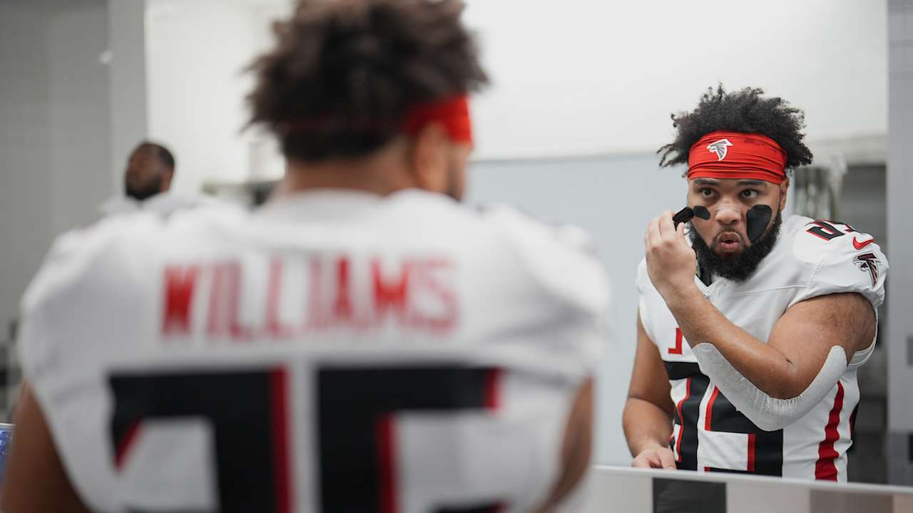 Inside the Locker Room | Week 17 Falcons vs Commanders