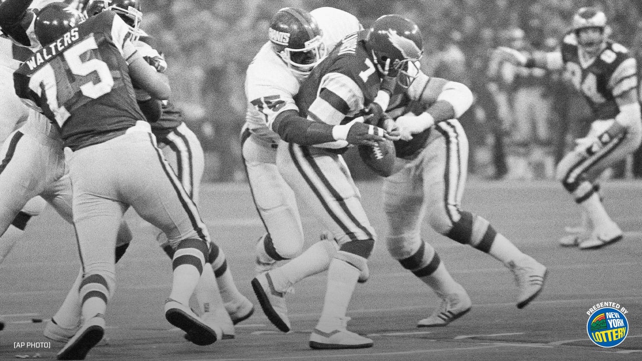 Through the Years: Giants vs. Eagles