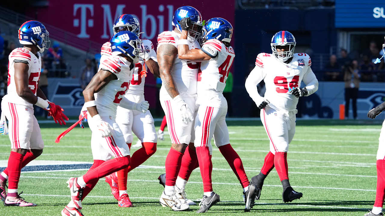 Dexter Lawrence sacks Geno Smith | Giants vs. Seahawks Highlights