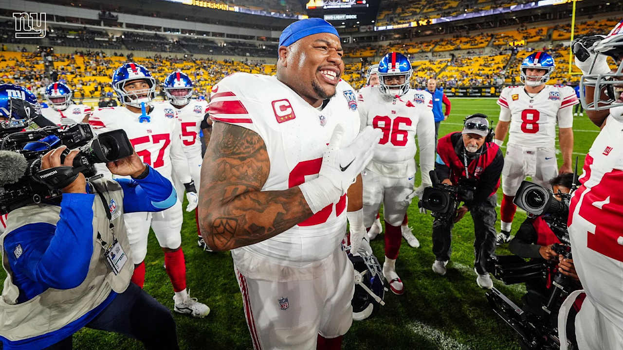 Photos: Giants take the field in Pittsburgh